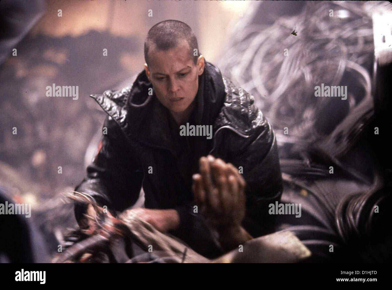 Alien 3 Alien Iii Sigourney Weaver Warum hat das Monster Ellen ...
