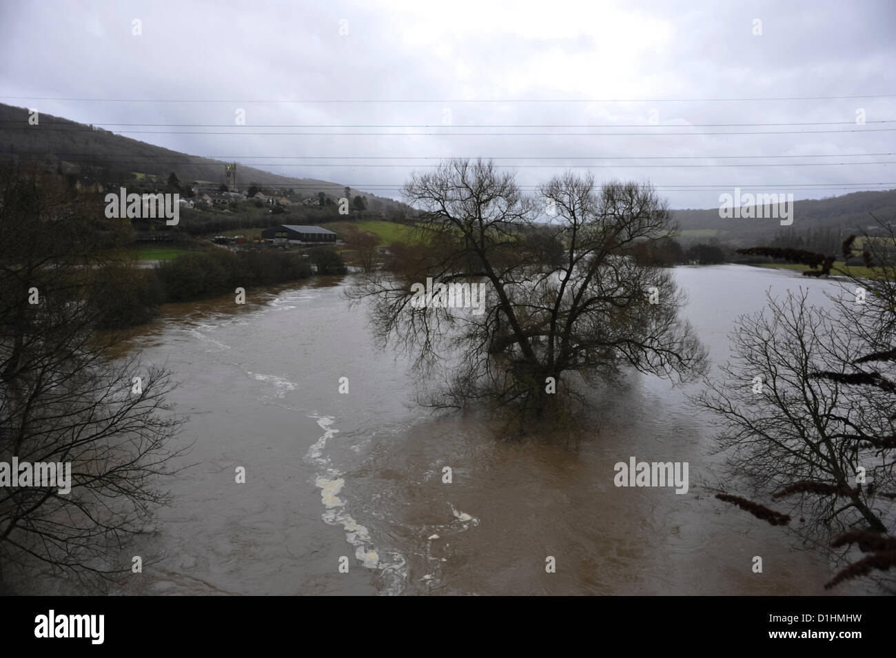 Bathford,UK. 23rd Dec, 2012. The River Avon in full flood at Bathford ...