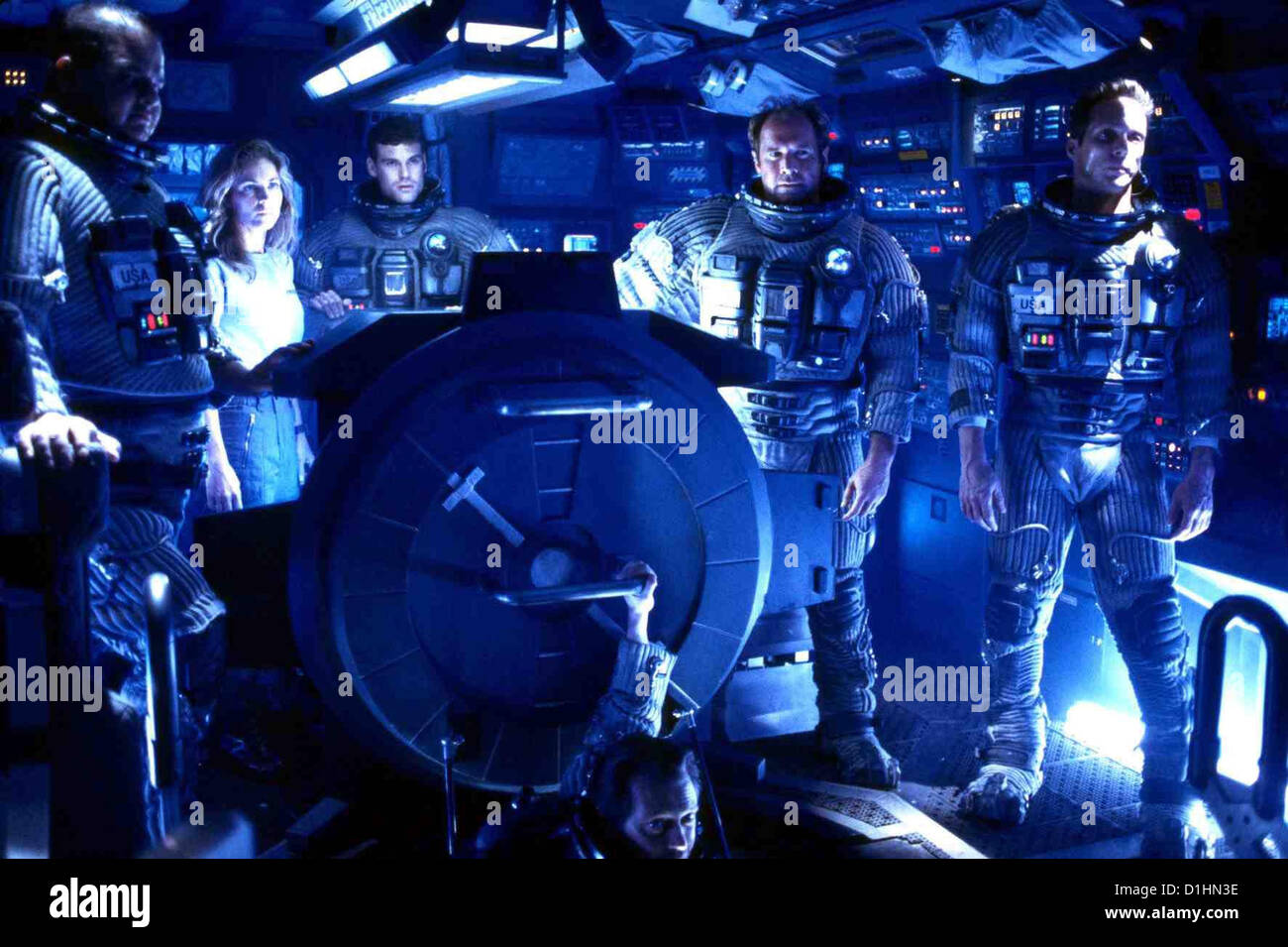 William fichtner armageddon hi-res stock photography and images - Alamy