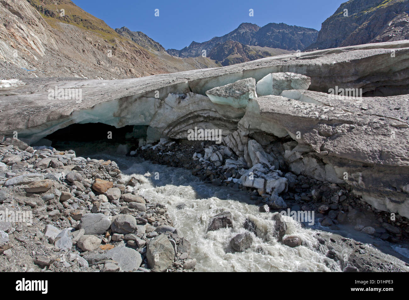 Snout of glacier hi-res stock photography and images - Alamy