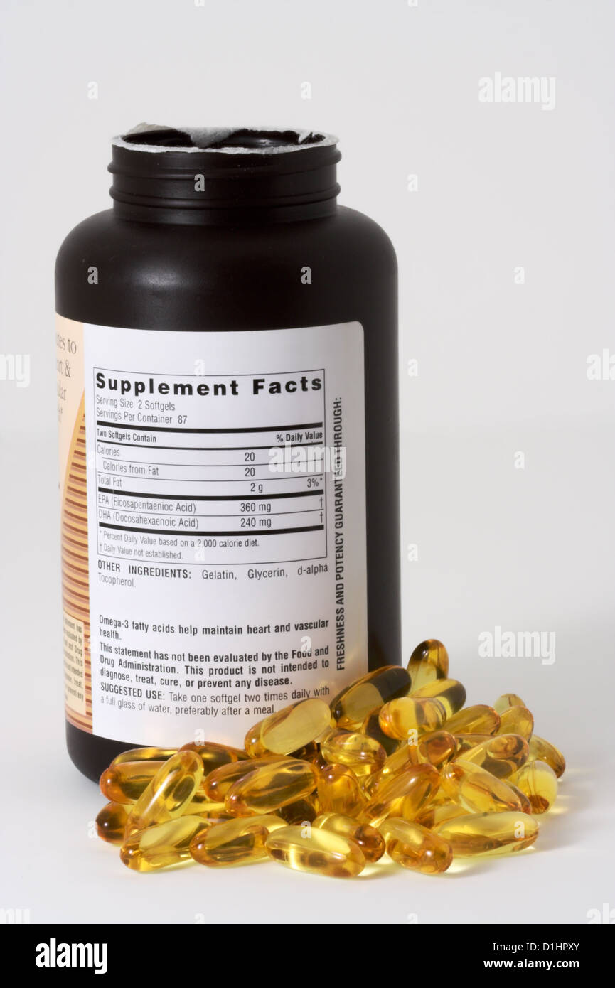 Fish oil supplement label hi-res stock photography and images - Alamy