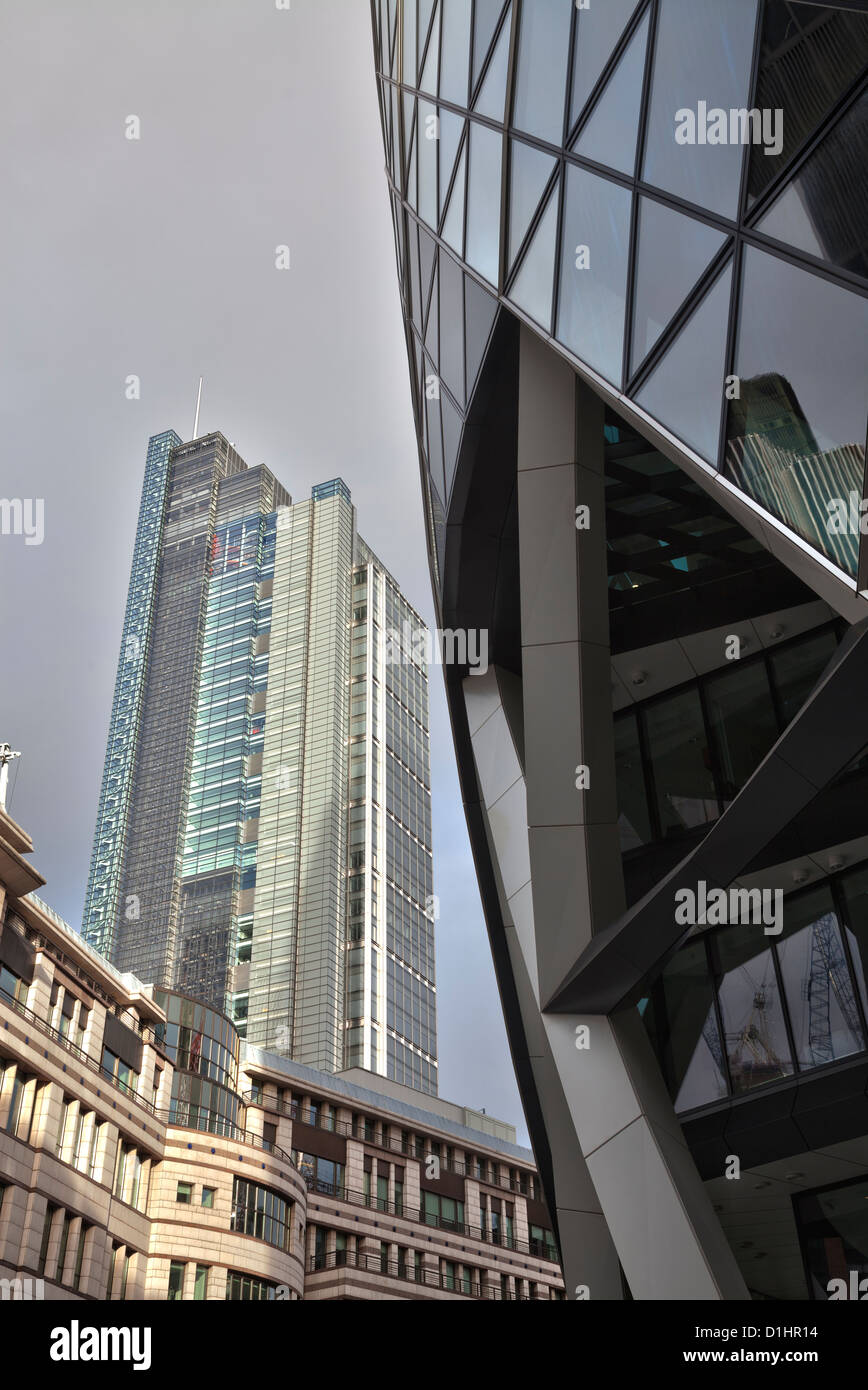 Skyscraper city of london heron tower hi-res stock photography and ...