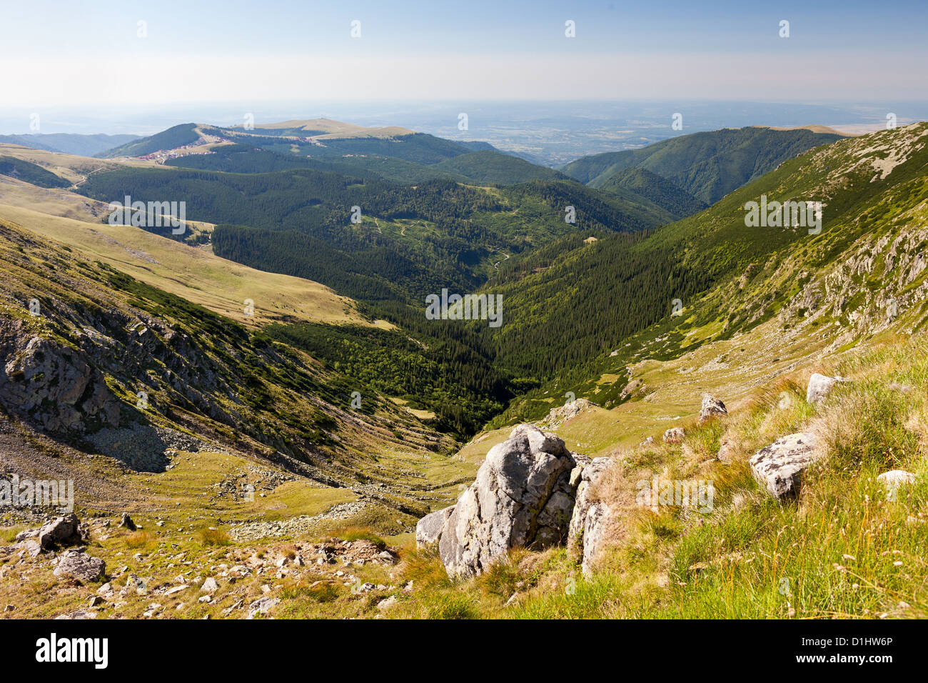 Valley between mountains in Parang, Romania Stock Photo - Alamy