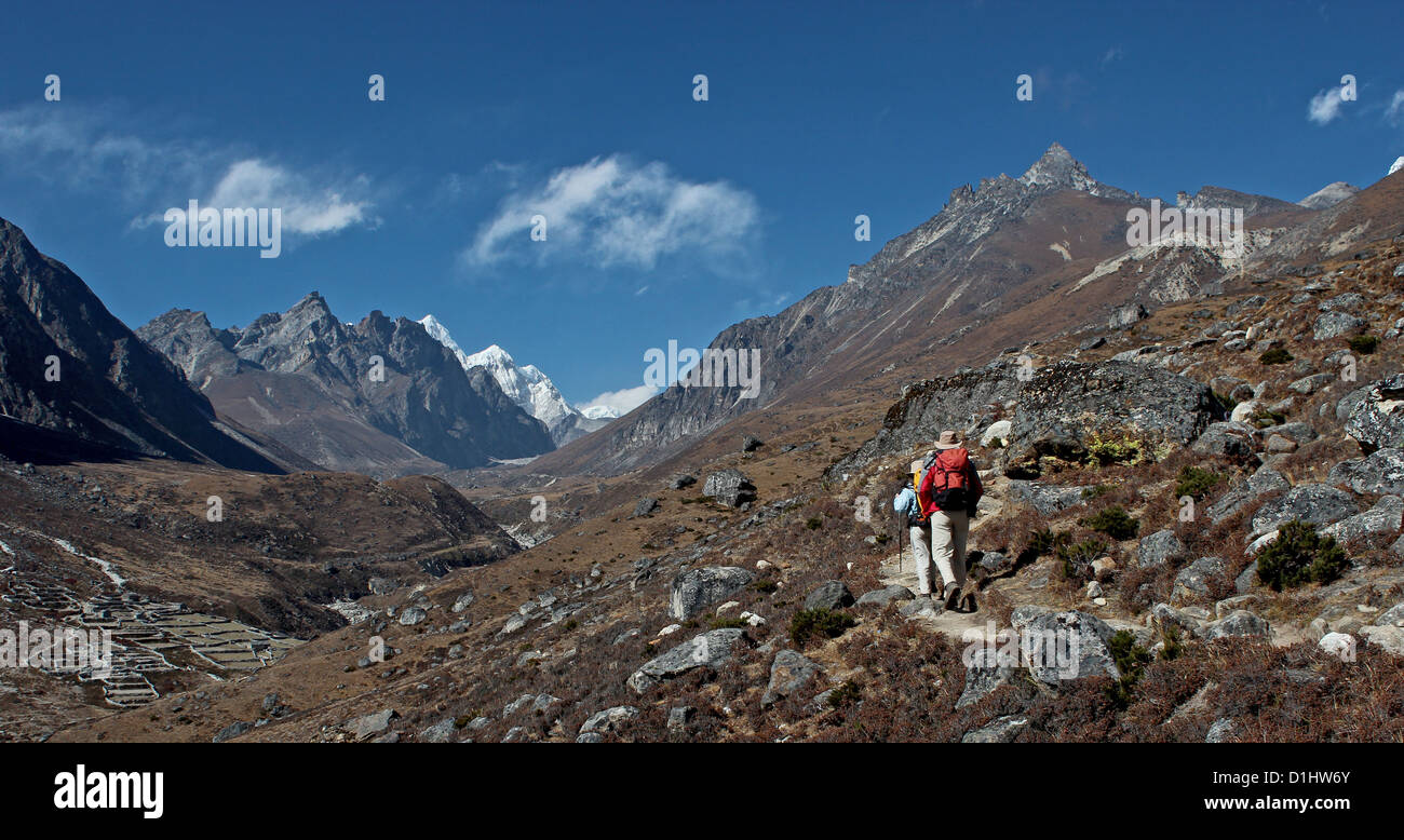 Trekking near Thame, Nepal Stock Photo - Alamy