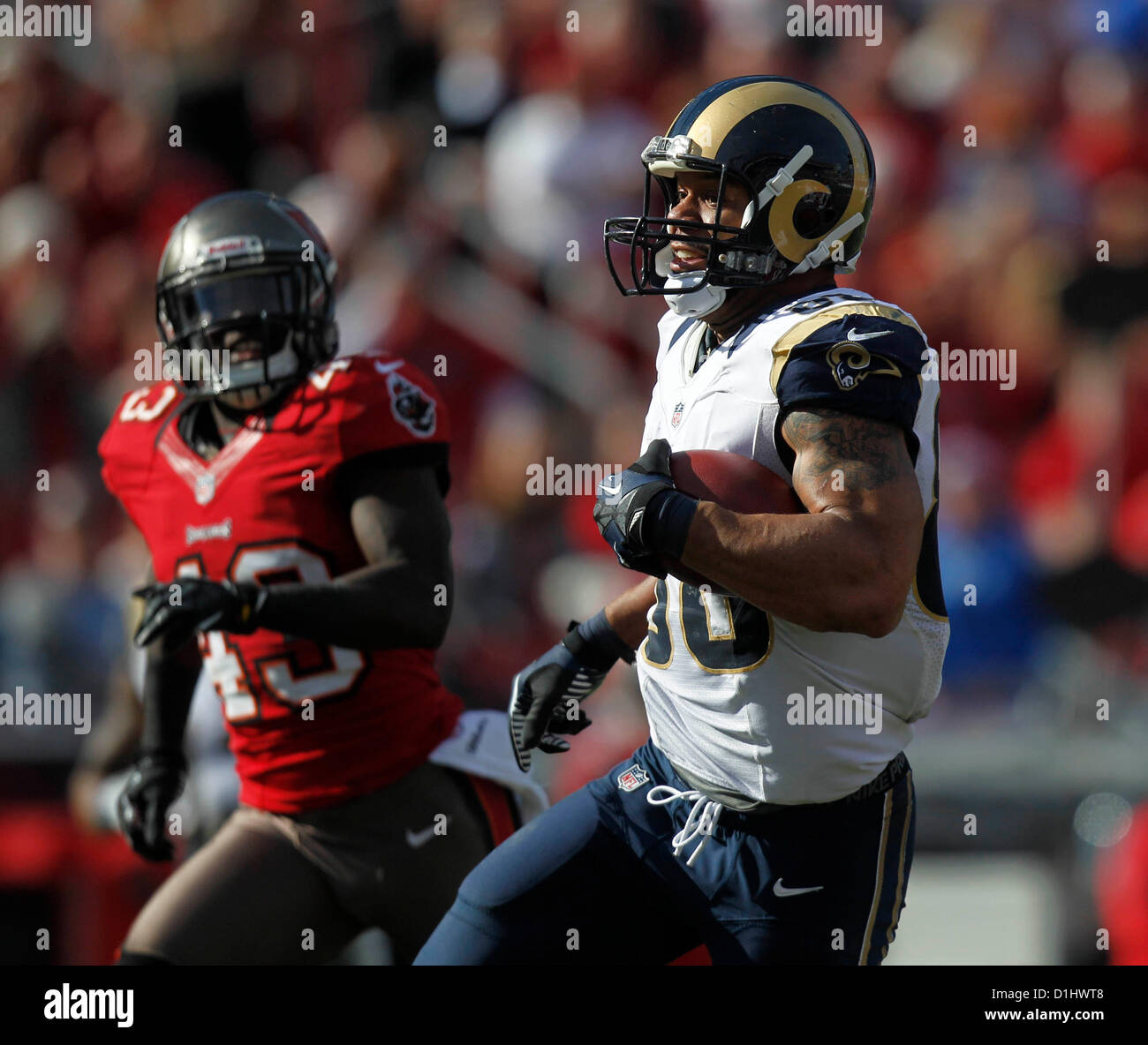 Dec. 23, 2012 - Tampa, Florida, U.S. - St. Louis Rams tight end Lance ...