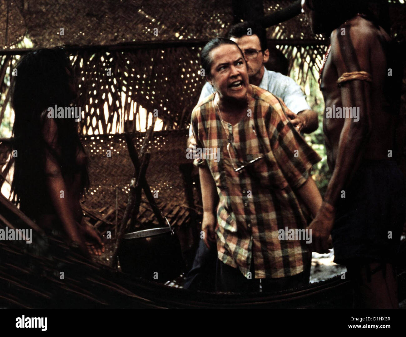 Ein Pfeil In Den Himmel At Play In The Fields Of The Lord Katy Bates ...