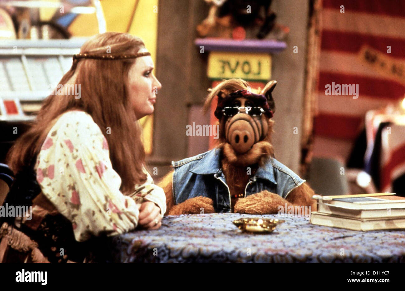 Alf: Year 3 -- Alf in Szene *** Local Caption *** 1989 Stock Photo - Alamy