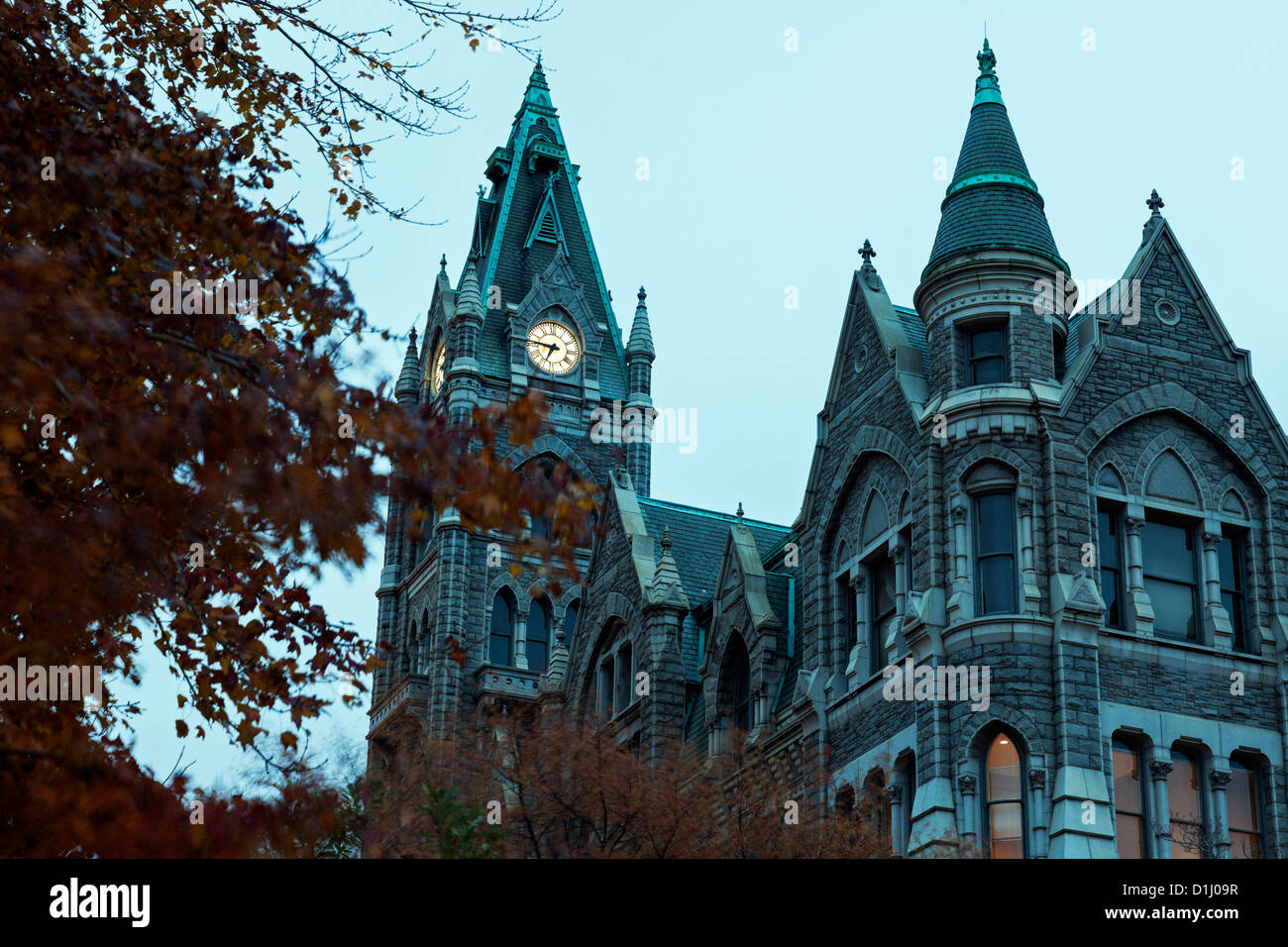 Richmond city hall hi-res stock photography and images - Alamy