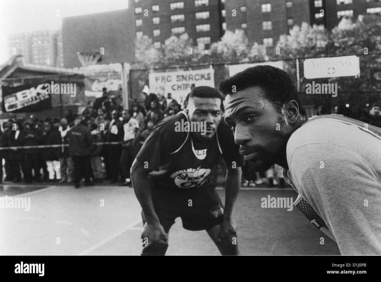 Above the rim movie hi-res stock photography and images - Alamy