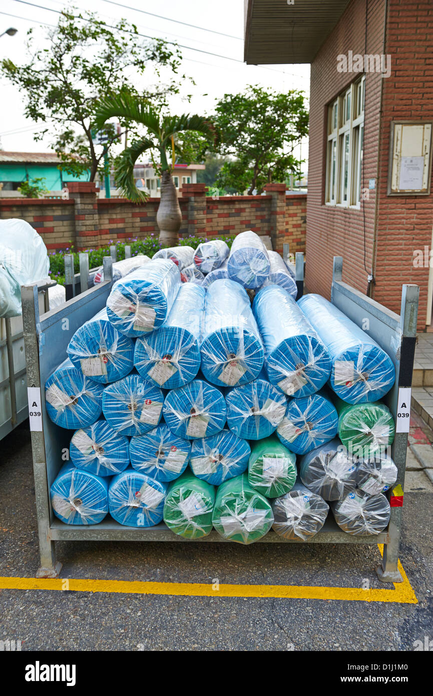 Shipment industry hi-res stock photography and images - Alamy