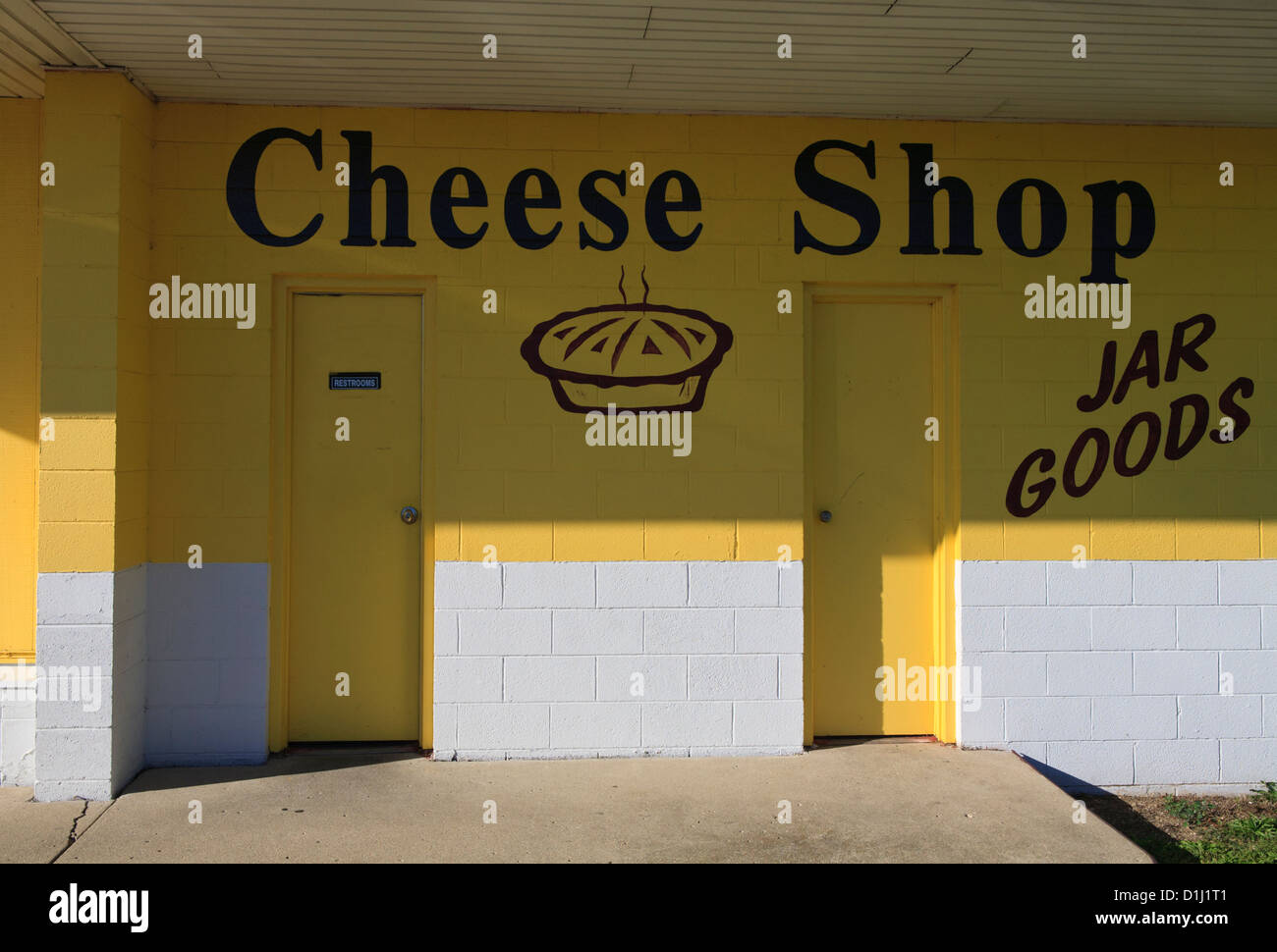 Rest rooms hi-res stock photography and images - Alamy