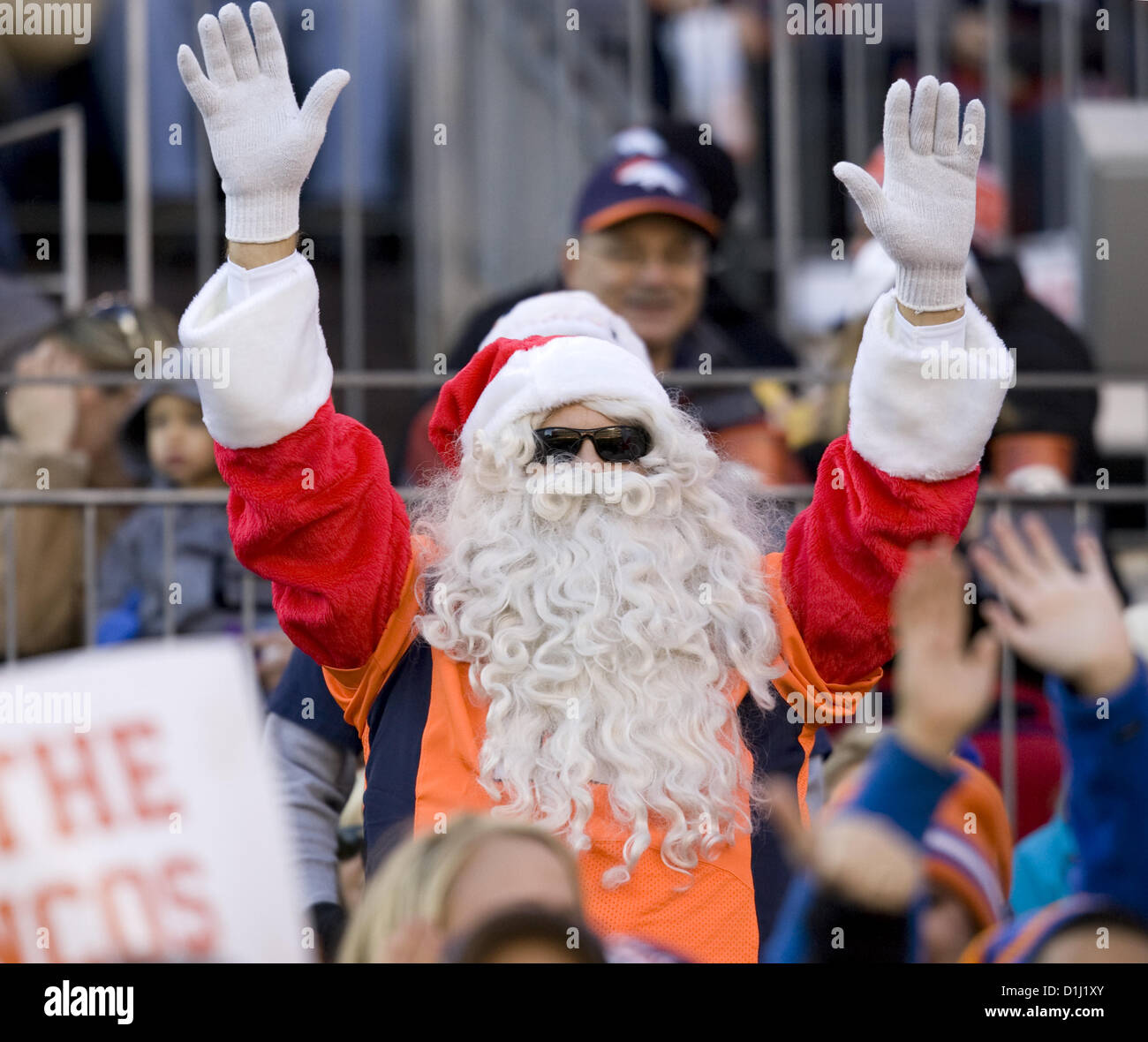 Fan dressed santa claus hi-res stock photography and images - Alamy