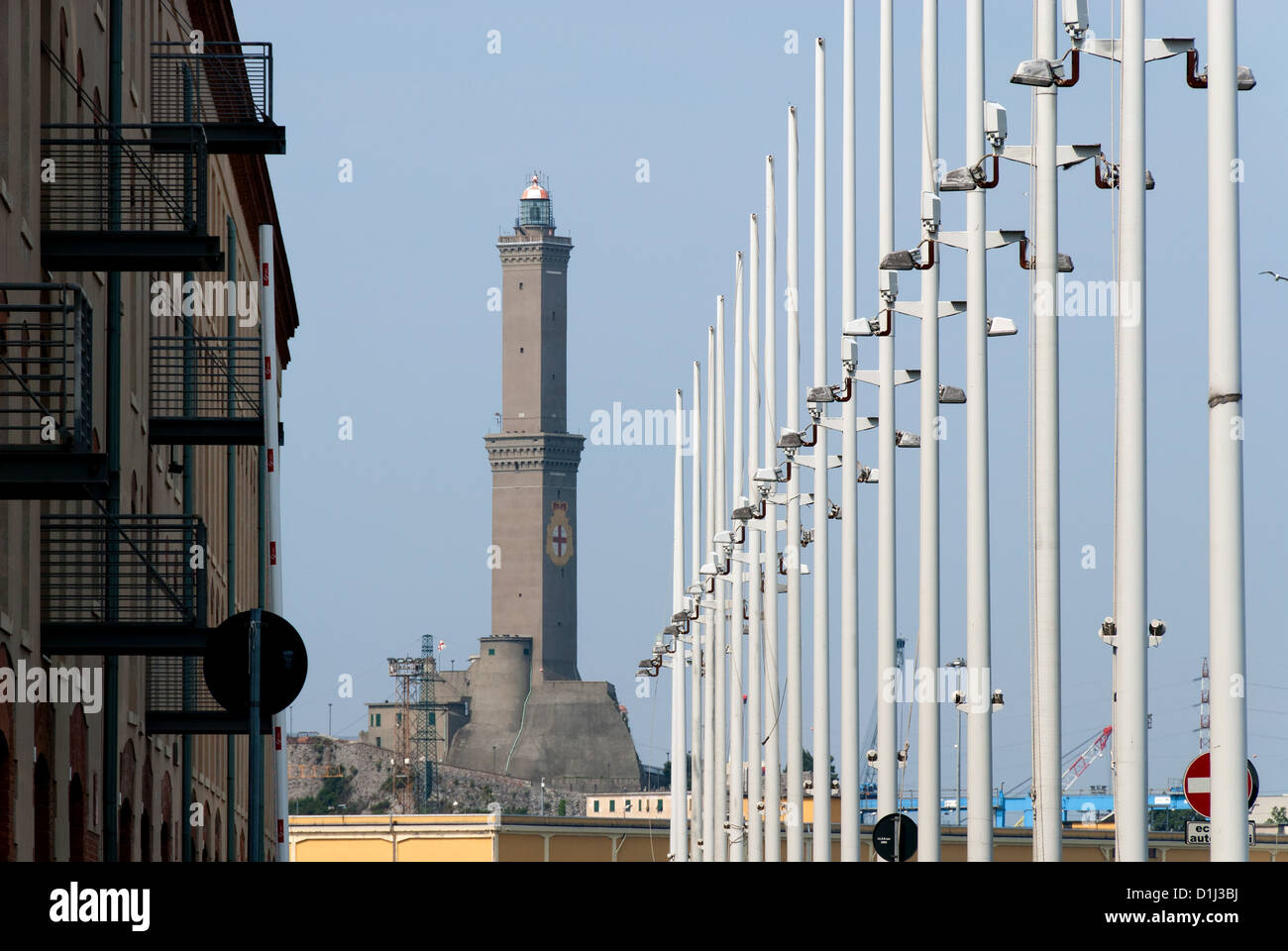 The lantern, lighthouse and symbol of the city of Genoa Stock Photo - Alamy