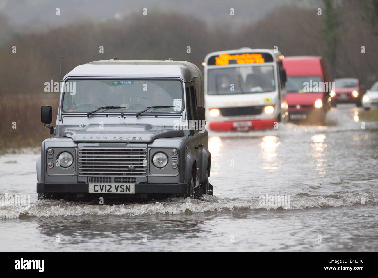 Flood warning road signs hi-res stock photography and images - Alamy