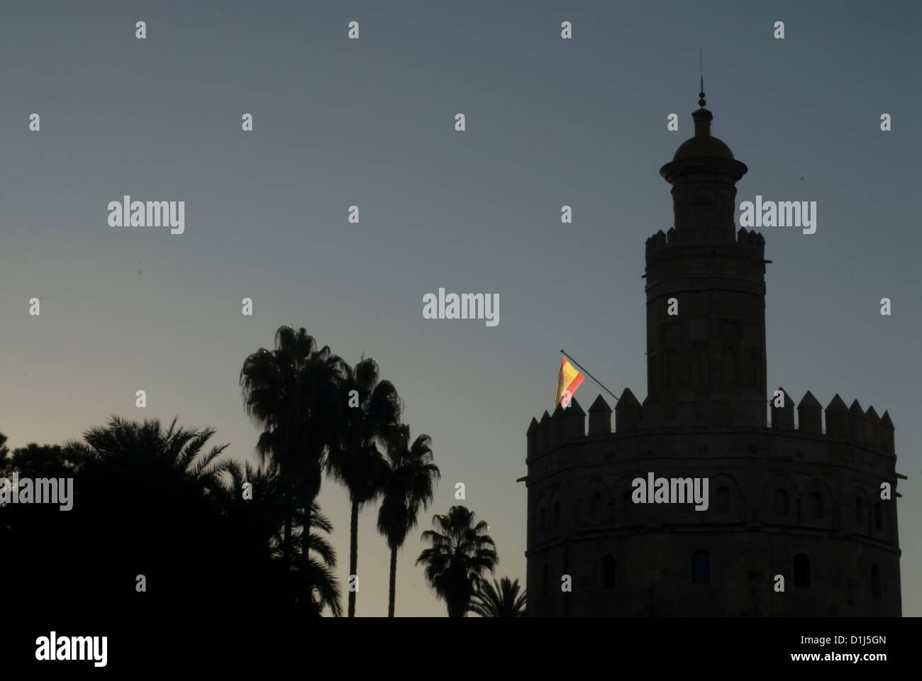 Arquitectura tower hi-res stock photography and images - Alamy