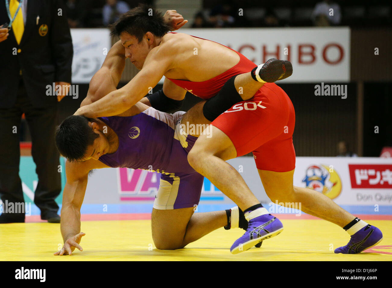 Atsushi matsumoto shinya matsumoto december hi-res stock photography and images - Alamy