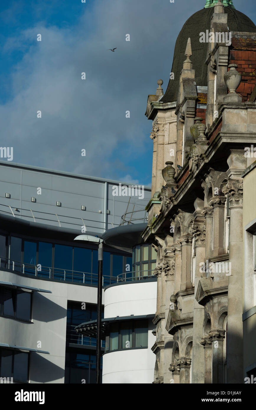 Sussex Coast College and the Old Golden Cross pub, Hastings, East ...