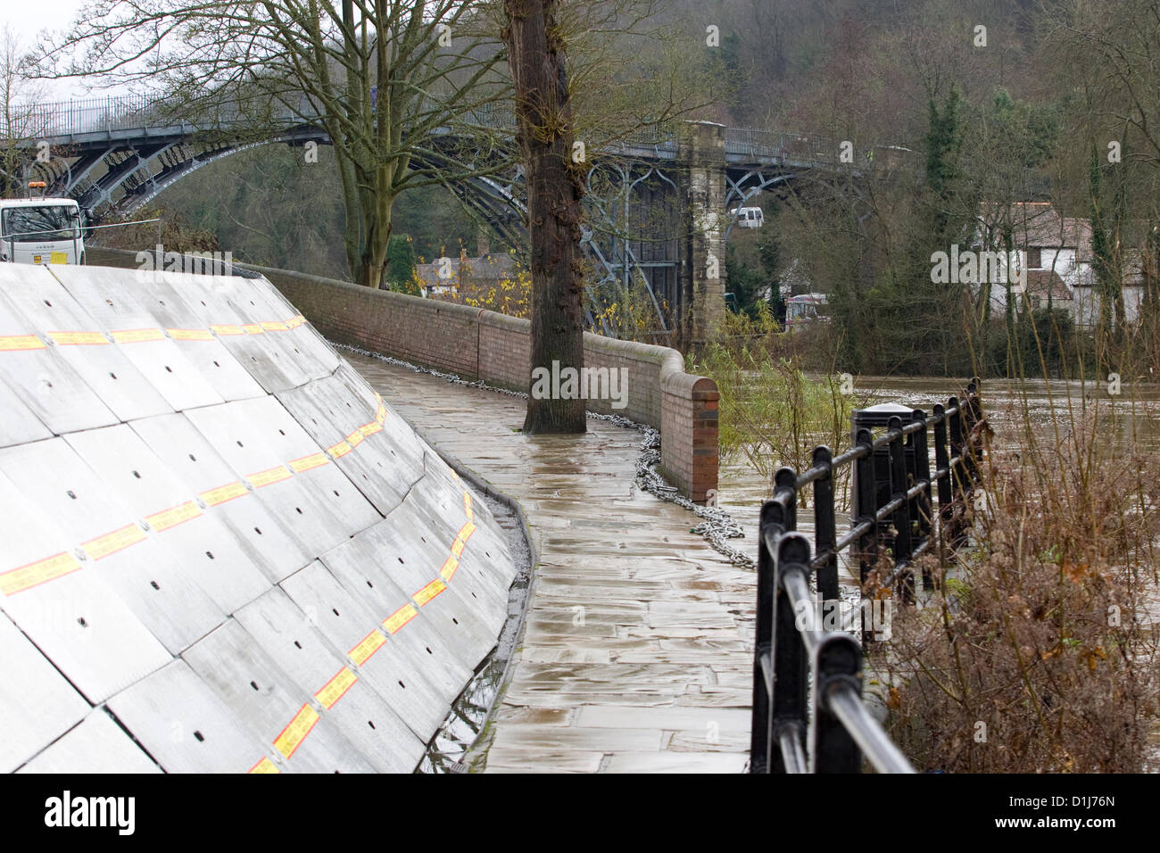 First iron bridge in the world hi-res stock photography and images - Alamy