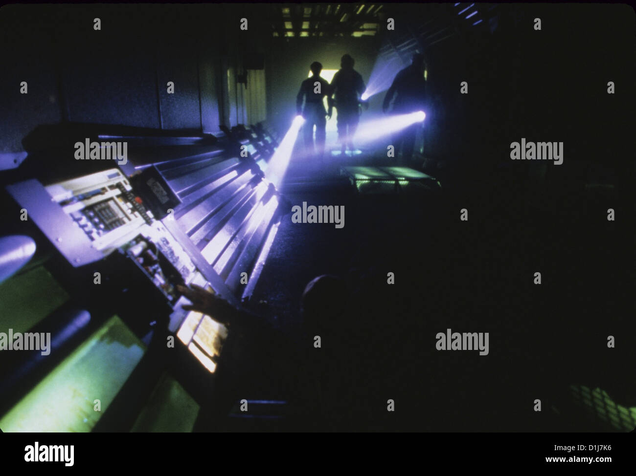 Alien Intruder Alien Intruder Szenenbild PM , clips 10/96 Stock Photo ...