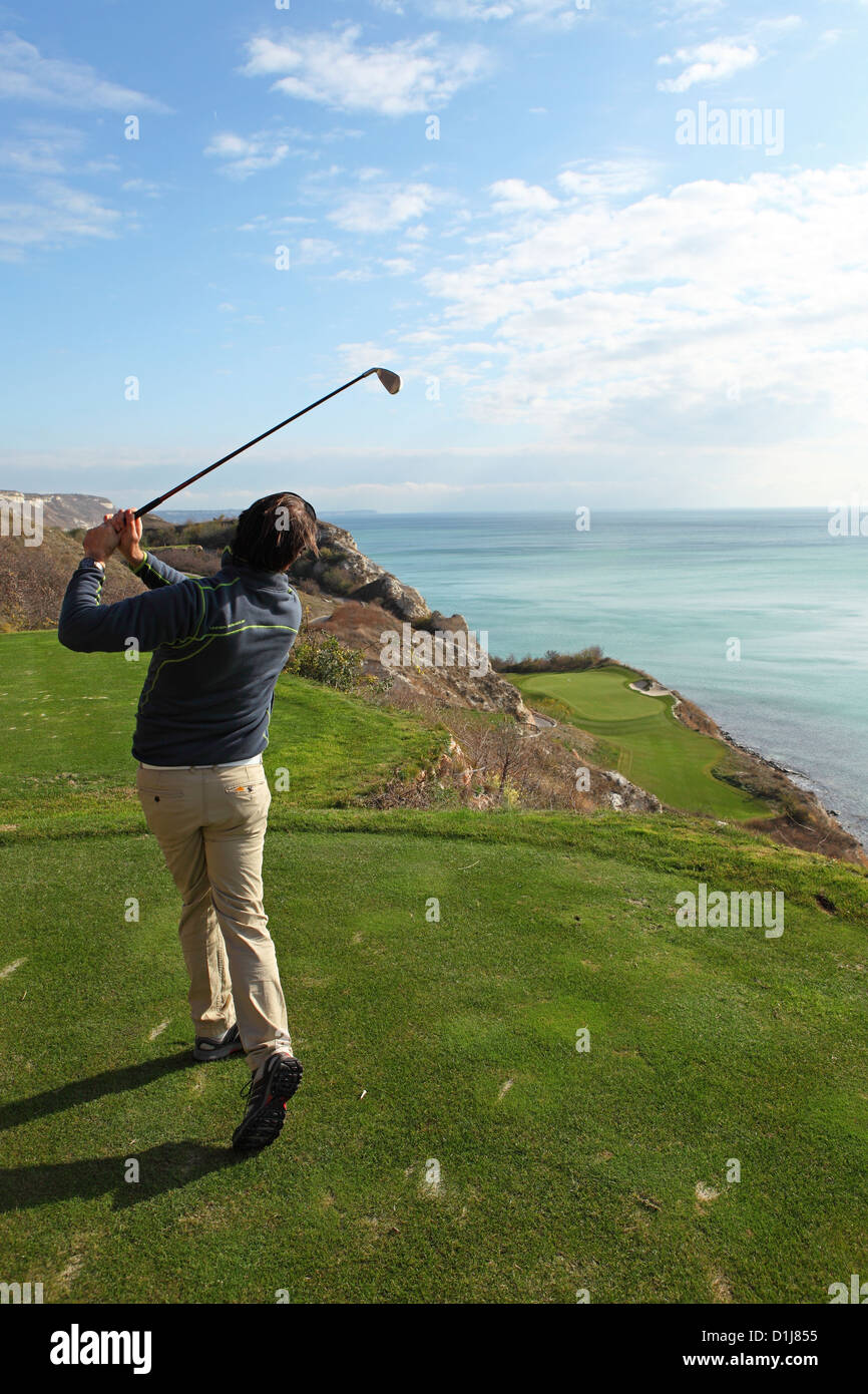 Signature hole hi-res stock photography and images - Alamy