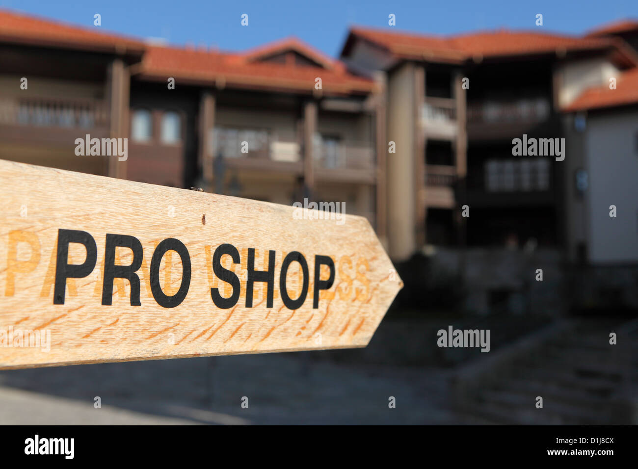 Pro shop sign hi-res stock photography and images - Alamy