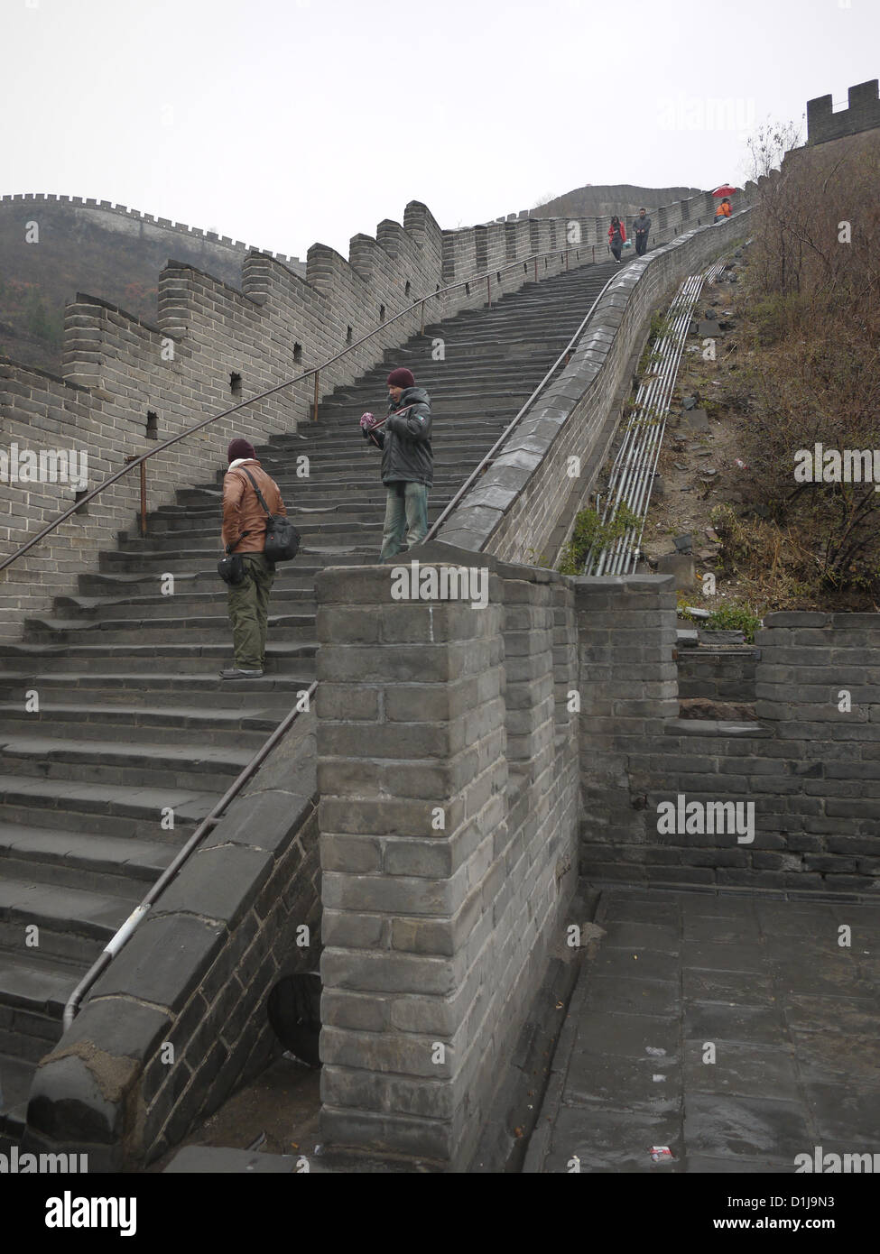 tourist walking stairs great wall Stock Photo - Alamy
