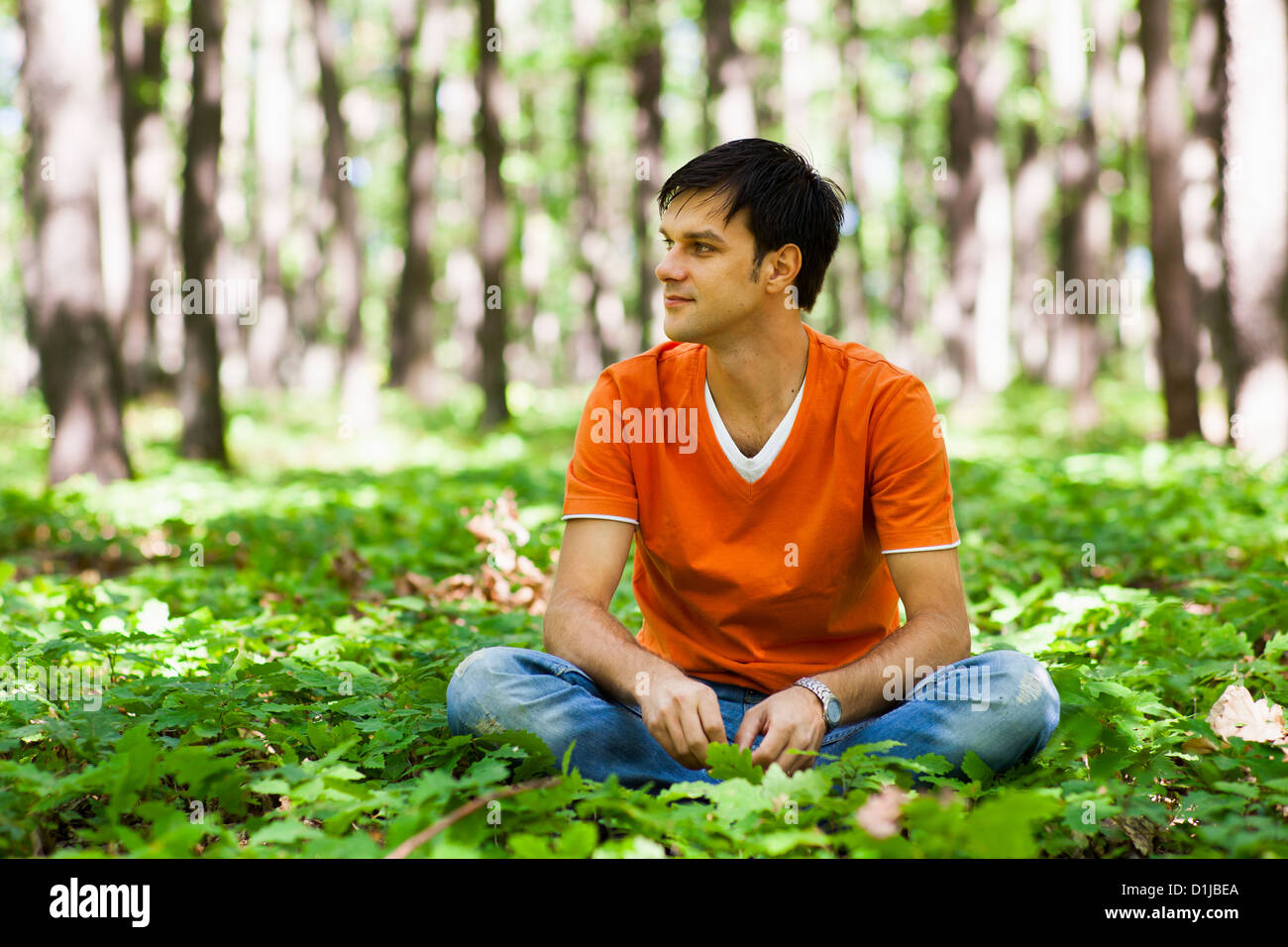 Man sit cross legs hi-res stock photography and images - Alamy