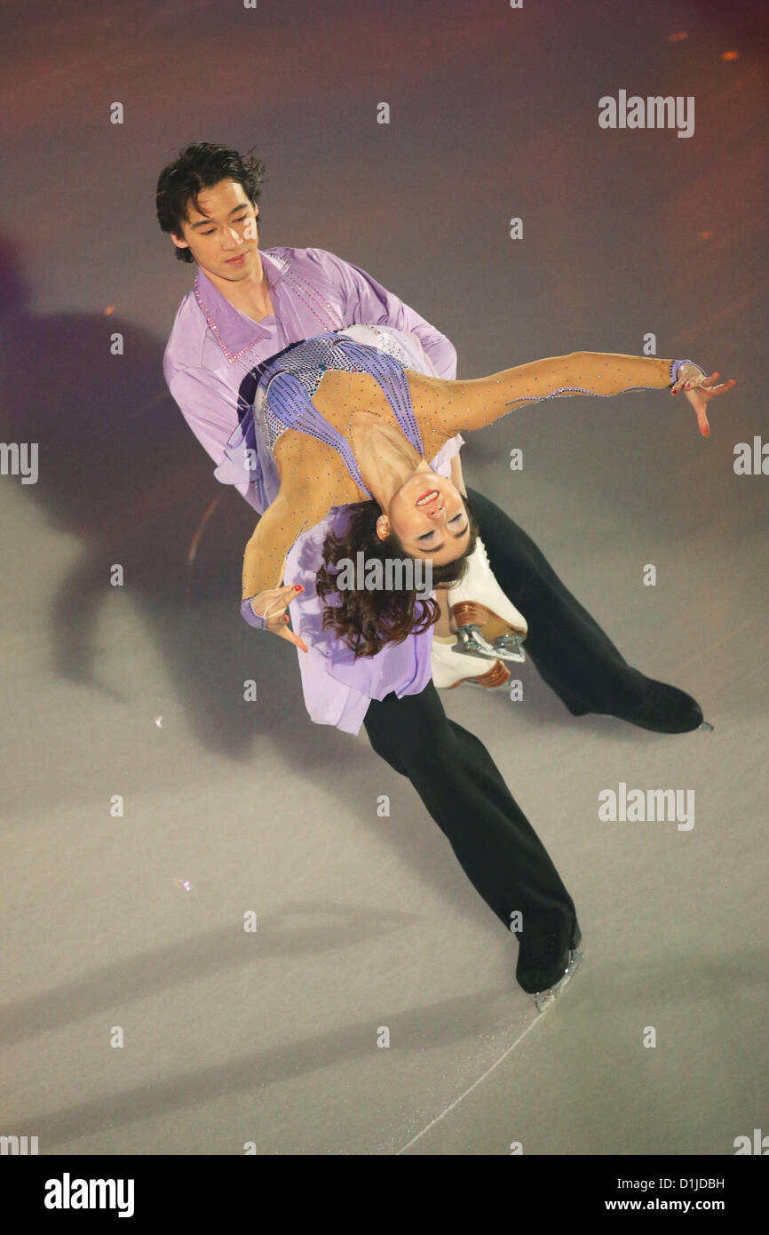 (L to R) Chris Reed, Cathy Reed (JPN), December 24, 2012 - Figure ...