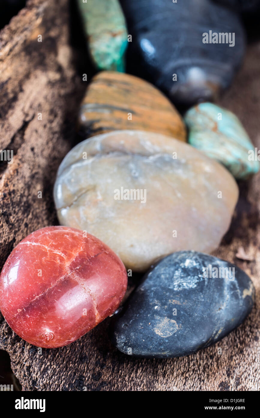 Rocks in creek bed hi-res stock photography and images - Alamy