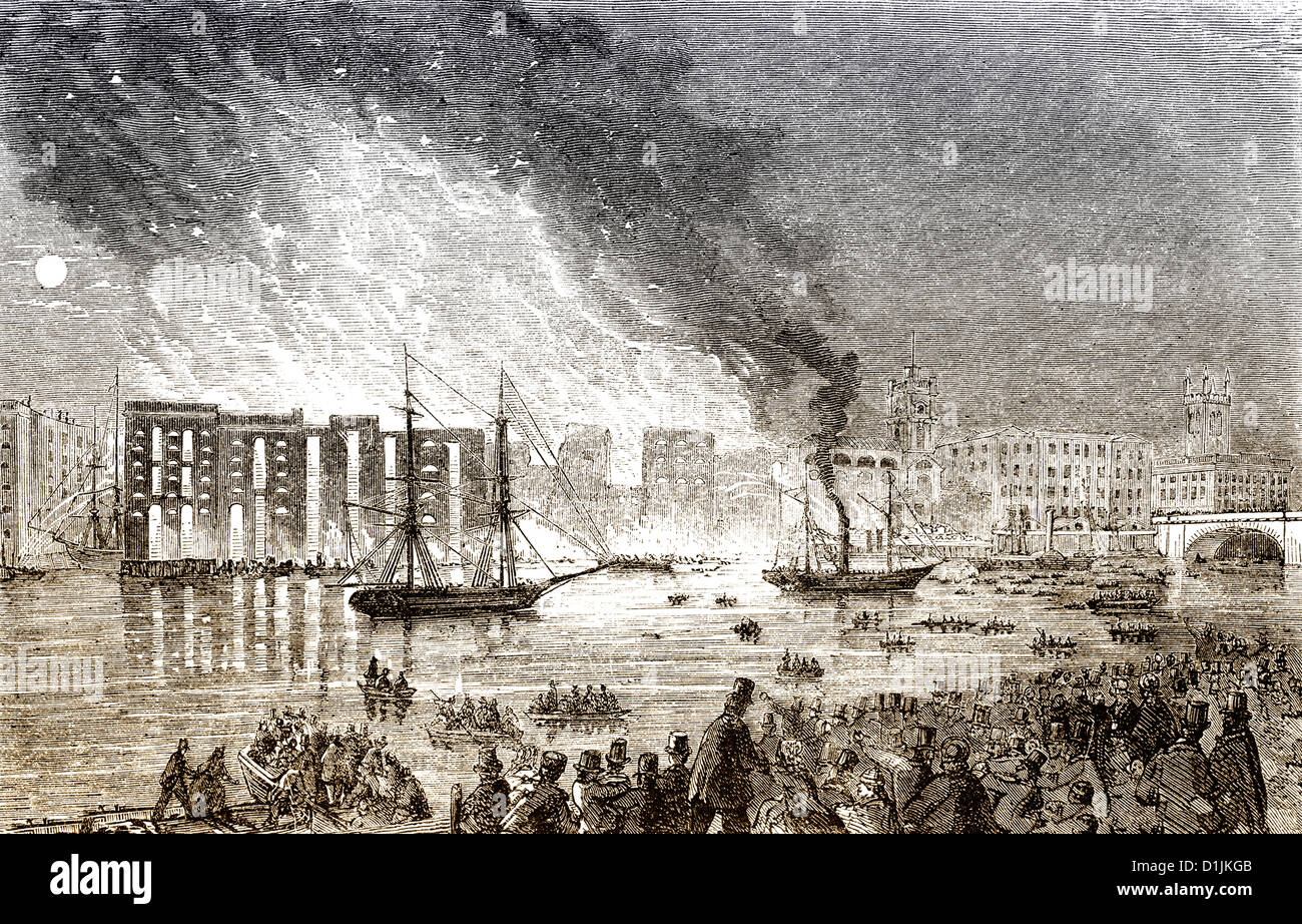 Fire works thames hi-res stock photography and images - Alamy