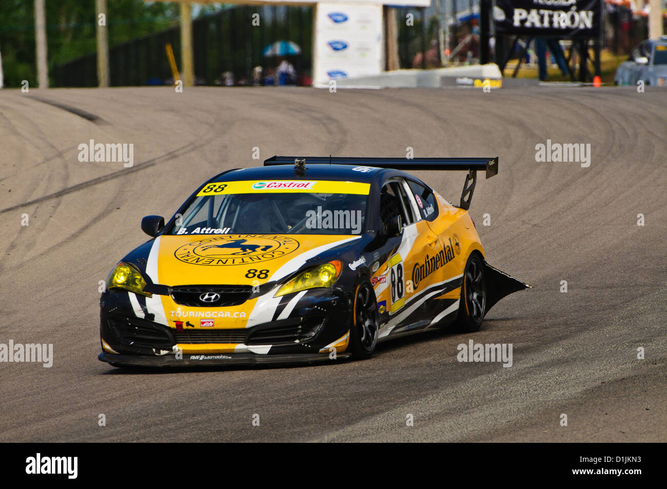 A damaged Hyundai Genesis competes in the CTCC Canadian Touring Car ...