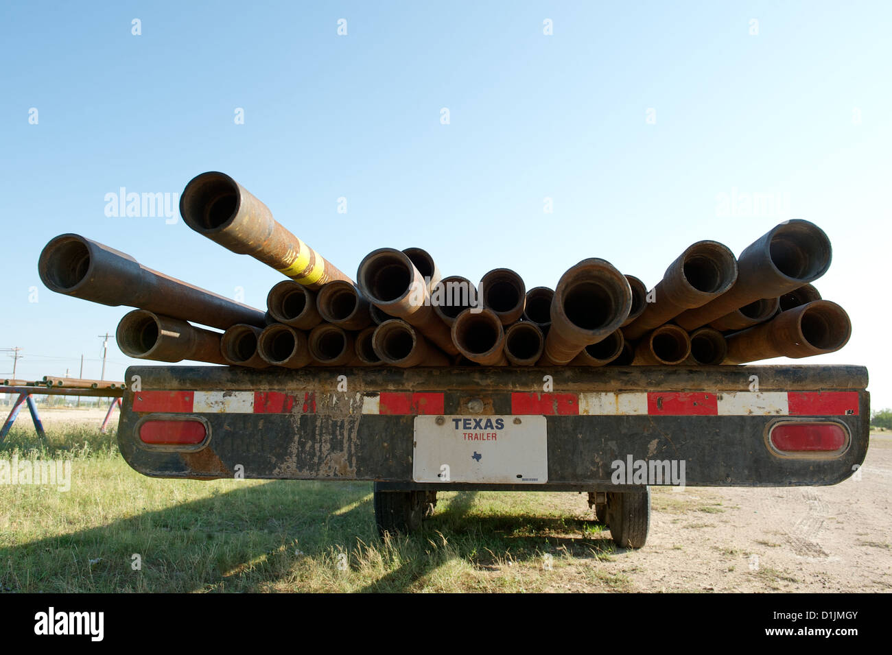 Well casing hi-res stock photography and images - Alamy