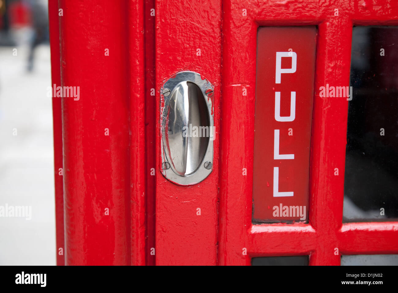 Red Telephone Box Pull Door Sign, London Stock Photo - Alamy