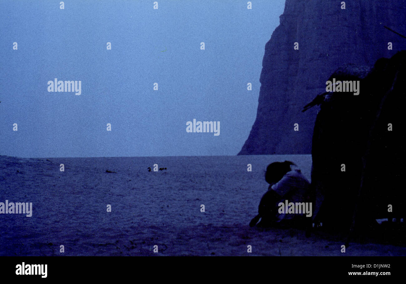 Die Gefangene Der Wüste Captive Du Desert Szenenbild Stock Photo - Alamy