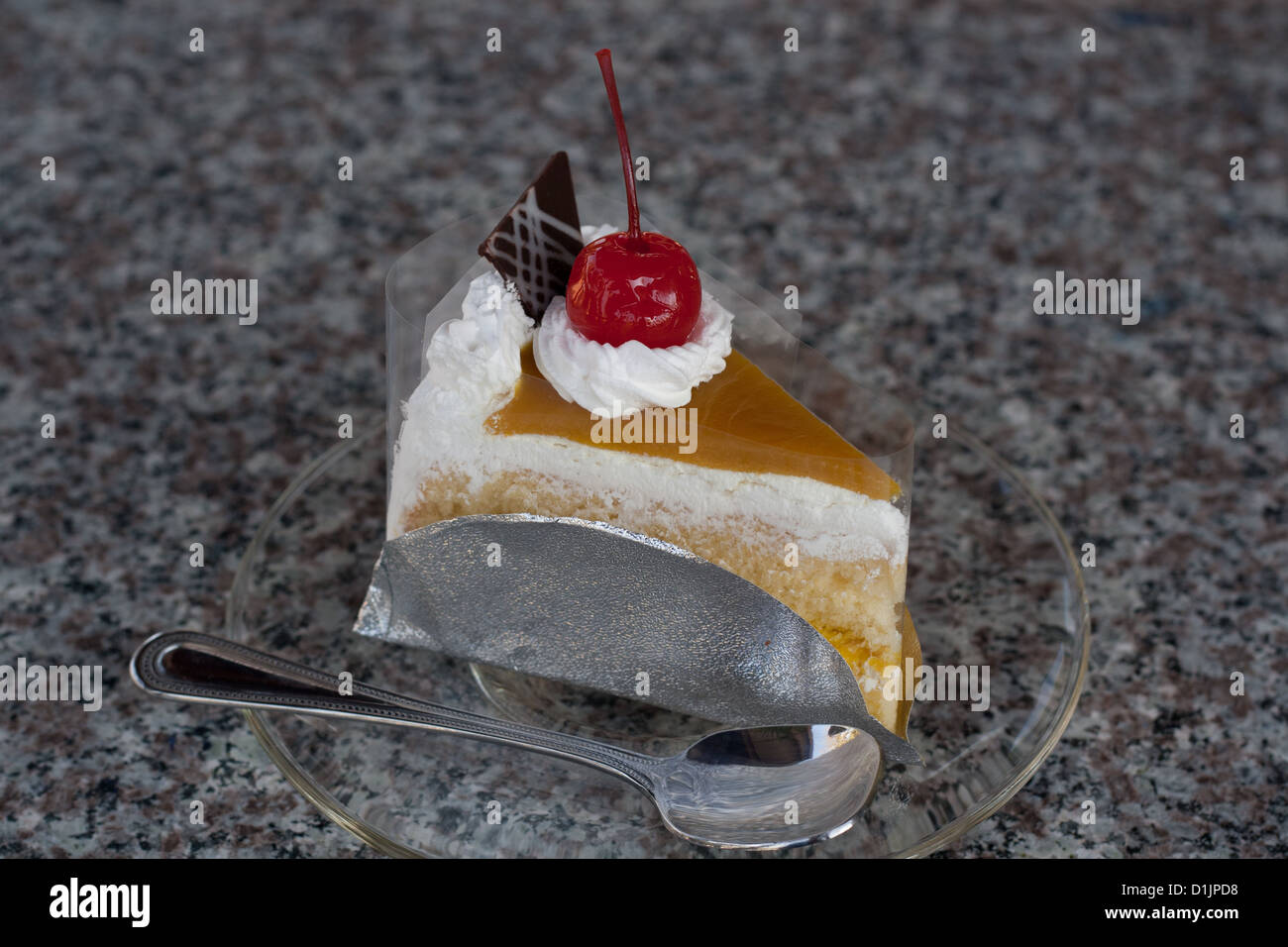 Cherry cheese cake hi-res stock photography and images - Alamy