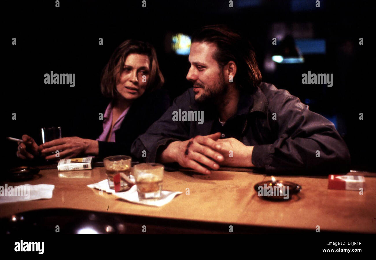 Barfly szenen eines wuesten lebens hi-res stock photography and images ...