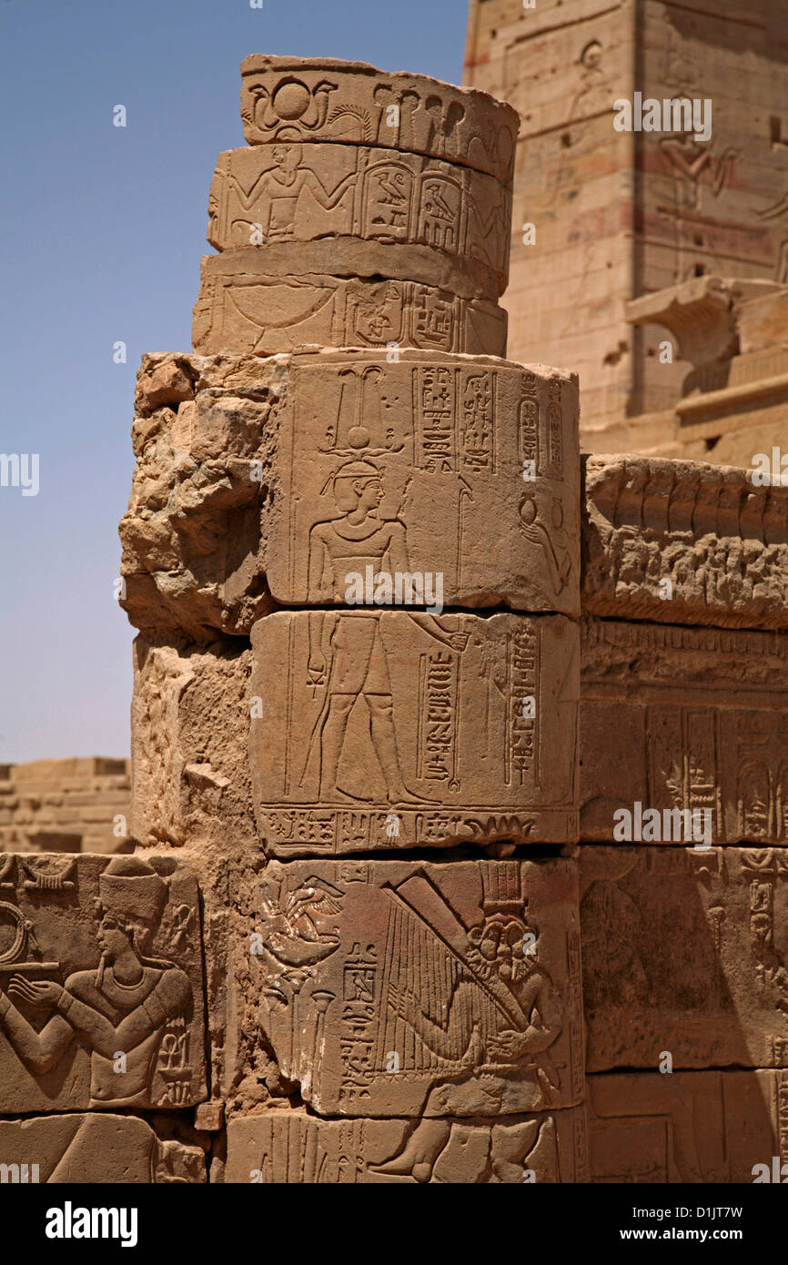 Monumento aswan hi-res stock photography and images - Alamy
