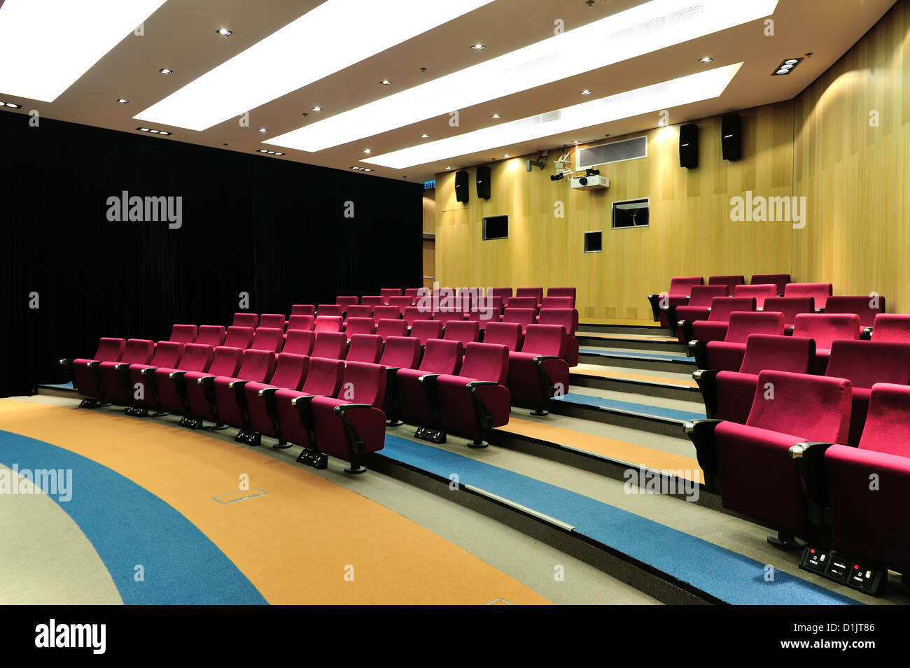 Lecture hall university hong kong hi-res stock photography and images ...