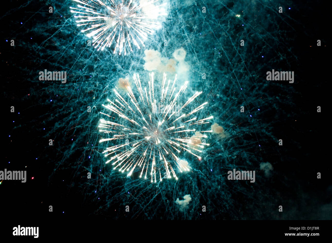 Burst opened hi-res stock photography and images - Alamy