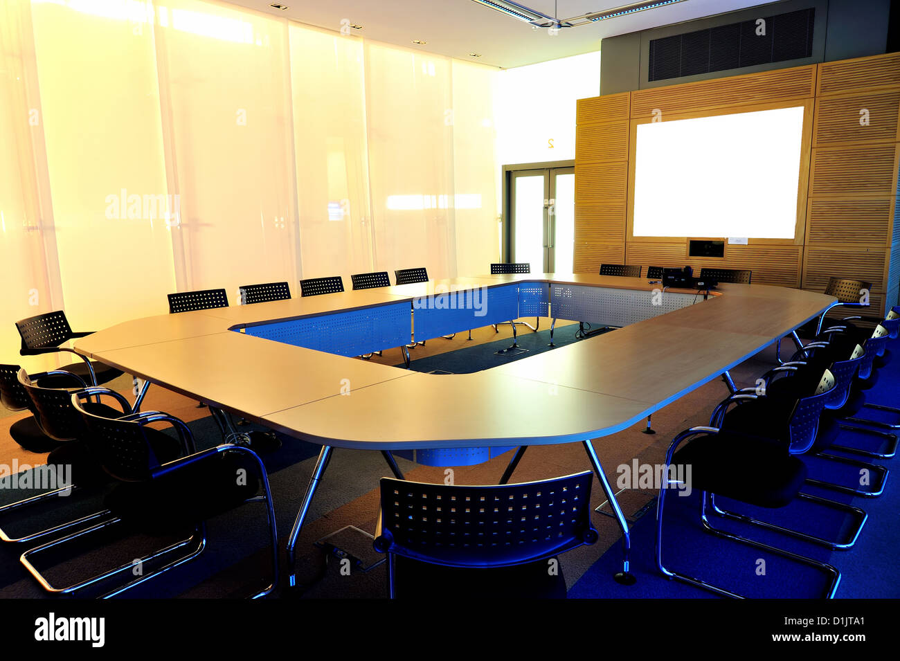 Empty office conference room, nobody in it Stock Photo - Alamy