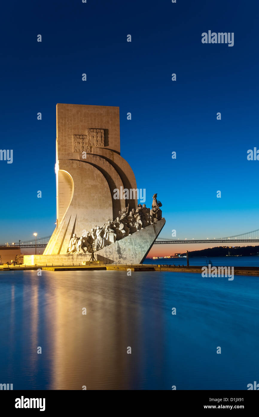 The great discoverers look beyond the limit Stock Photo - Alamy