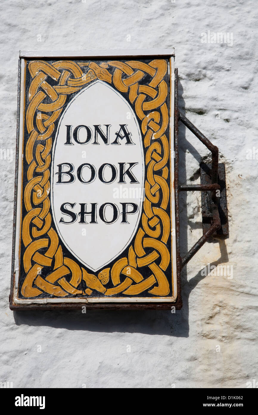 Iona Book Shop Sign, Isle of Iona, Scotland Stock Photo - Alamy