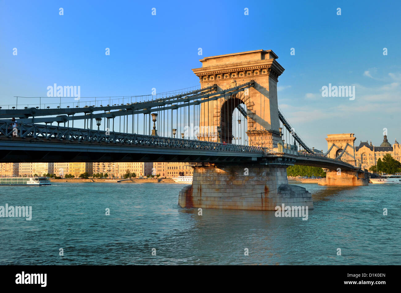 Bridge building process hi-res stock photography and images - Alamy