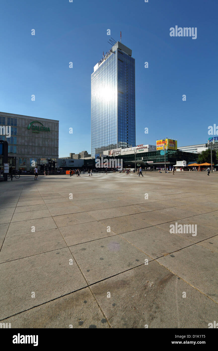 The Park Inn Hotel on Alexanderplatz in Berlin, Germany Stock Photo - Alamy