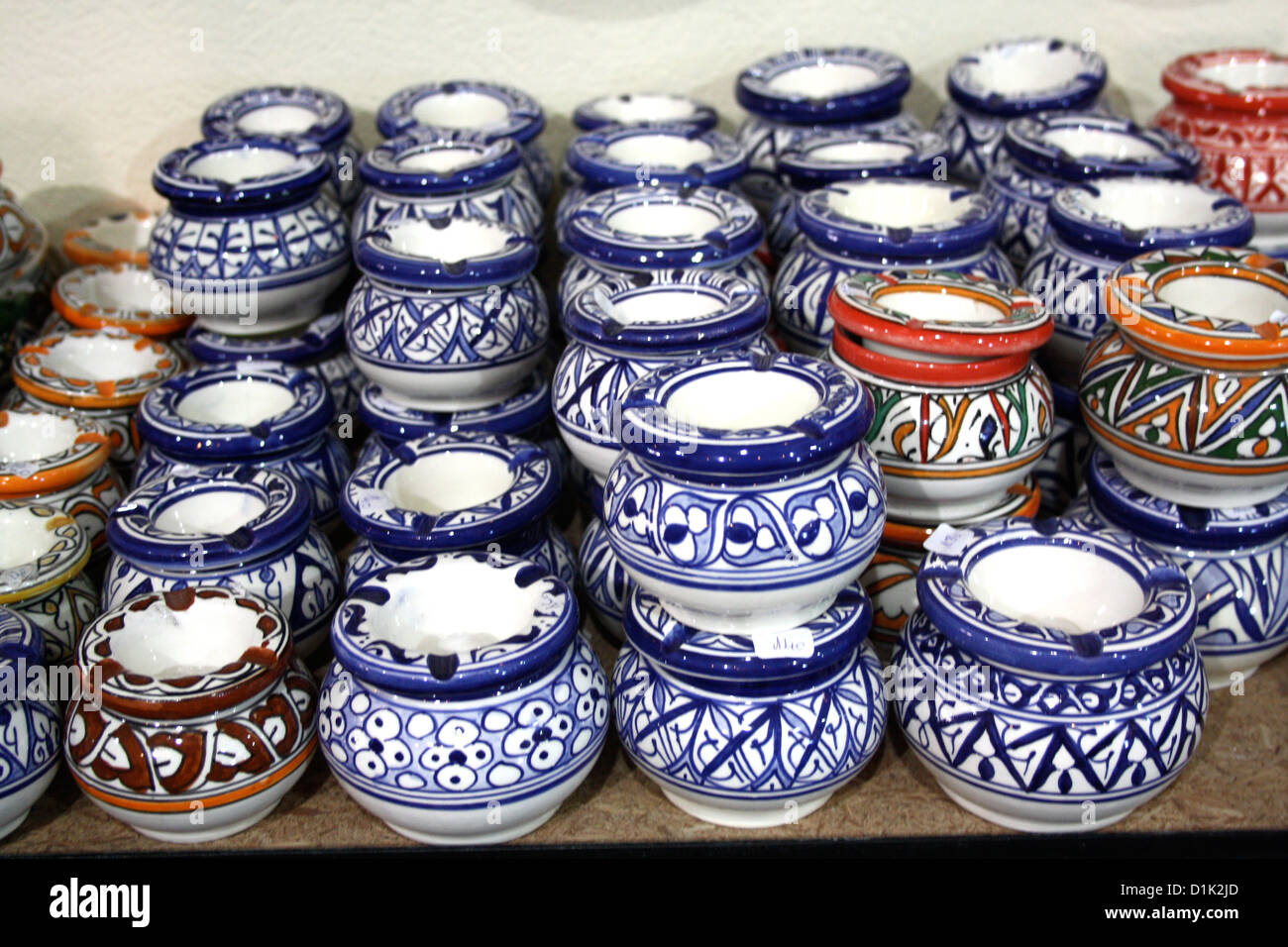Pots on sale in Fes, Morocco Stock Photo - Alamy