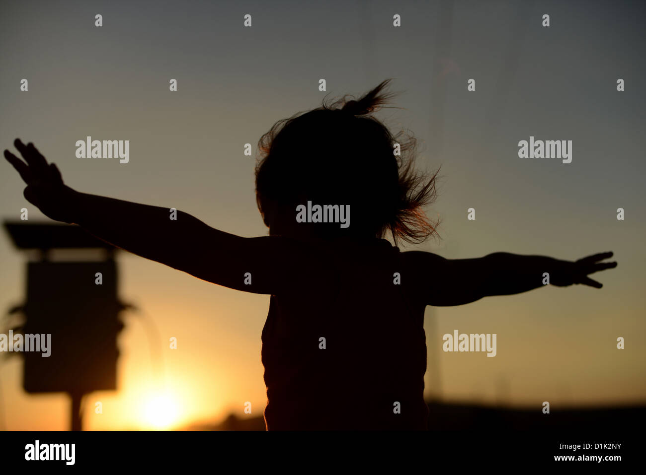 Backlit figure hi-res stock photography and images - Alamy