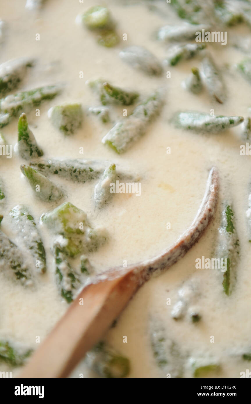 Cooking Okra in Cream sauce Stock Photo - Alamy