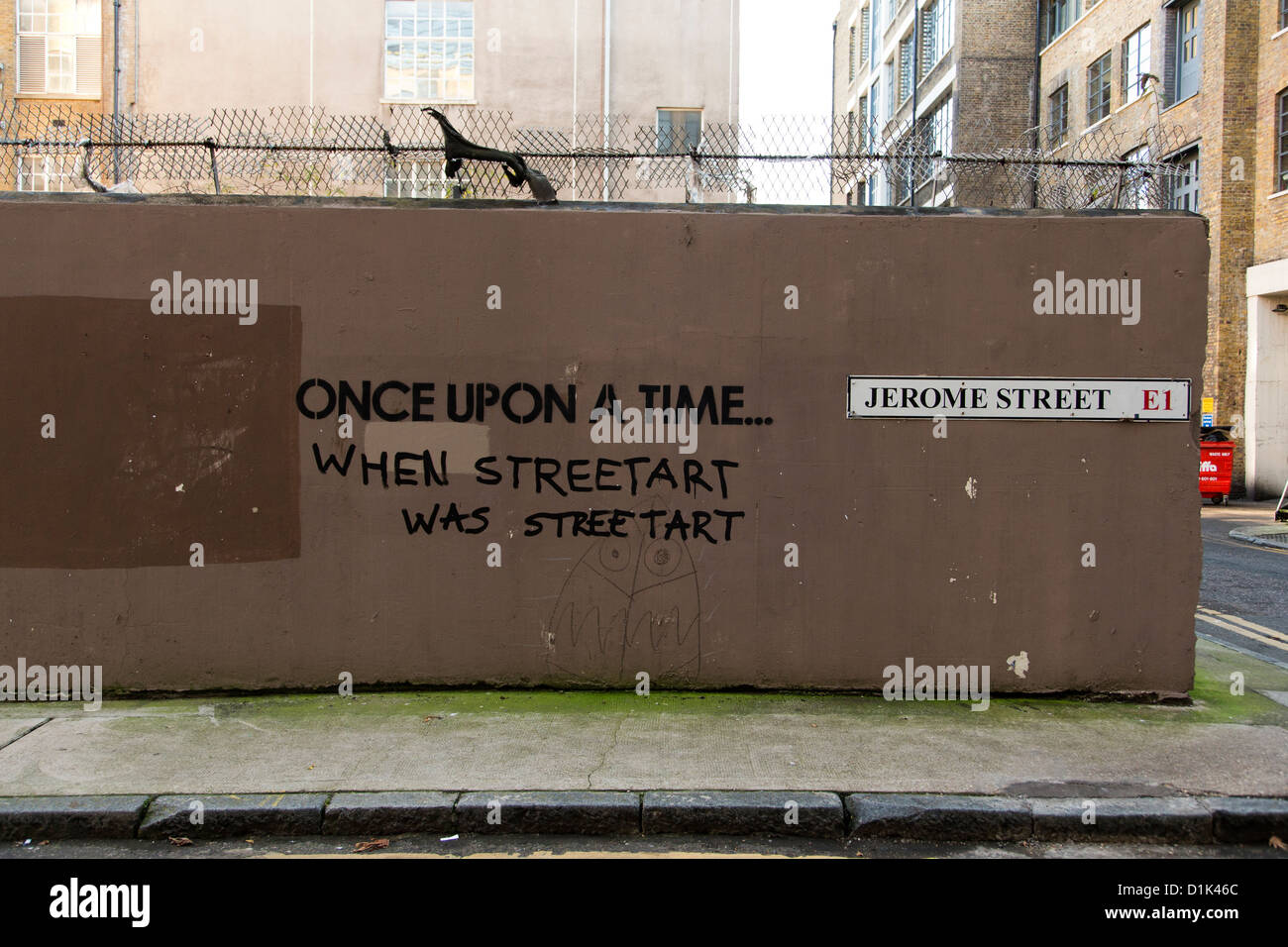 Street Art painted on a wall in Jerome Street, Tower Hamlets, London ...