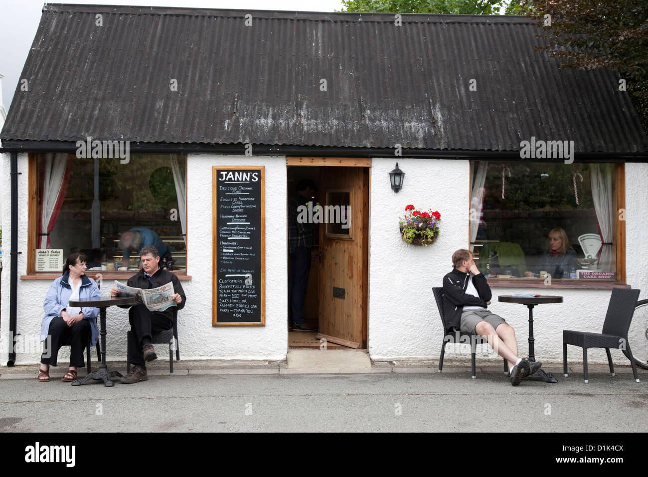 Janns Cake Shop; Dunvegan; Isle of Skye; Scotland Stock Photo - Alamy