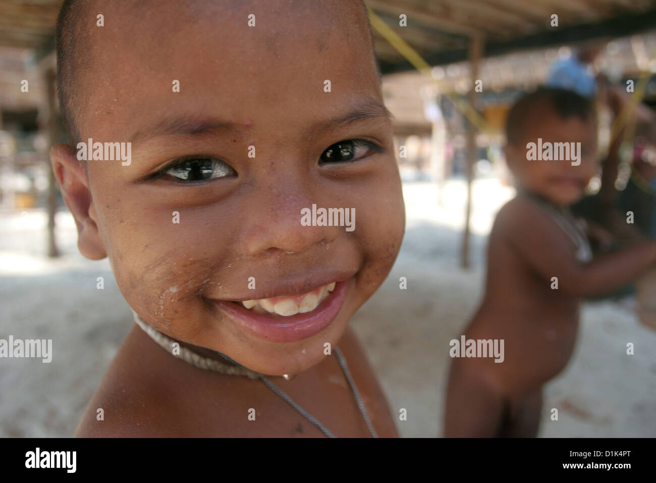 The Moken children in Koh Surin Stock Photo - Alamy